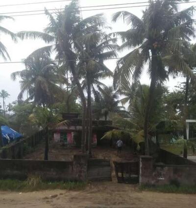 Residential plots for sale near Paravur district court law library ...