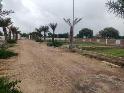 Residential land / Plot for sale in Vrindavan - 100 Sq. Yard.
