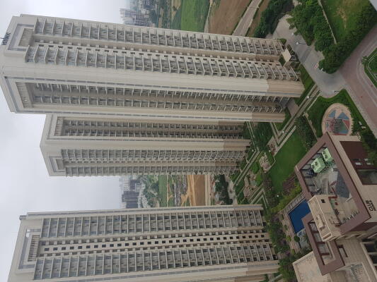 4 BHK Apartment / Flat for sale in DLF The Primus Sector 82A Gurgaon ...