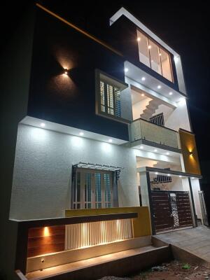 6 BHK House / Villa for sale in Rajiv Nagar Mysore - 3000 Sq. Ft.