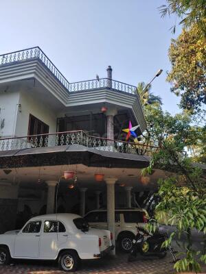 4 BHK Property in Edavanakkad Kochi - 1+ Flats, Houses in Edavanakkad Kochi