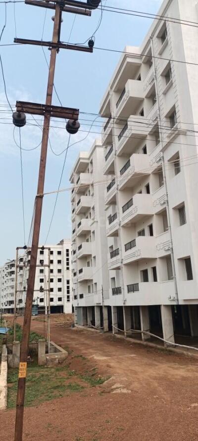 Hi Tech Plaza Resale - 11+ Flats for Resale in Hi Tech Plaza ...