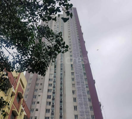 4 BHK Apartment / Flat for sale in Megh Mani Picnic Garden EM Bypass ...