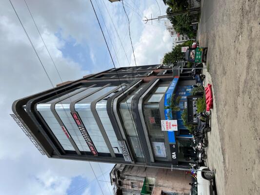 Ready to move Office Space in Wealth Square Gotri Road Vadodara - 475 ...