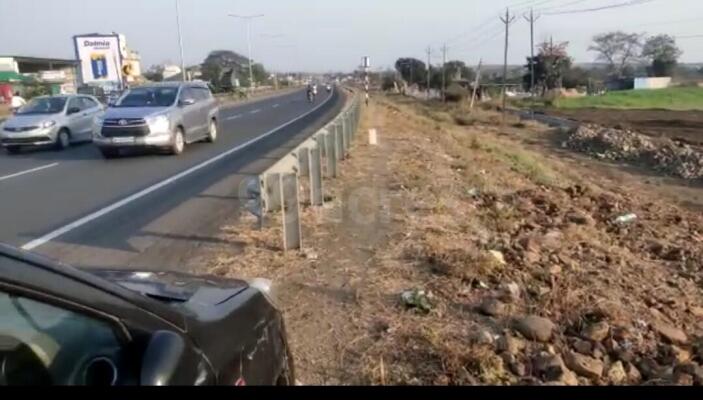 Commercial / Institutional land for sale in Umred Road Nagpur - 667 Sq ...