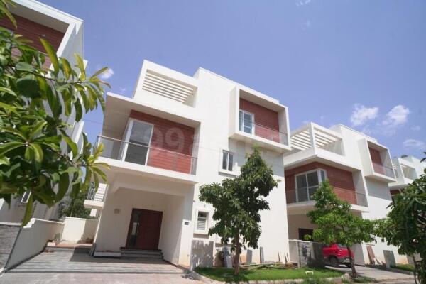 4 BHK House / Villa for sale in Tukkuguda Hyderabad - 3220 Sq. Ft.
