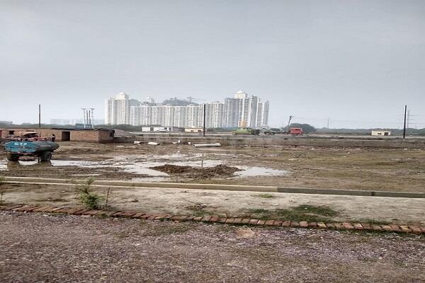 Plots in Sector 162 Noida - 1+ Residential Land / Plots in Sector 162 Noida