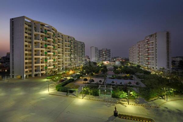3 BHK Apartment / Flat for sale in Kumar Park Infinia Phase 4 Hadapsar ...