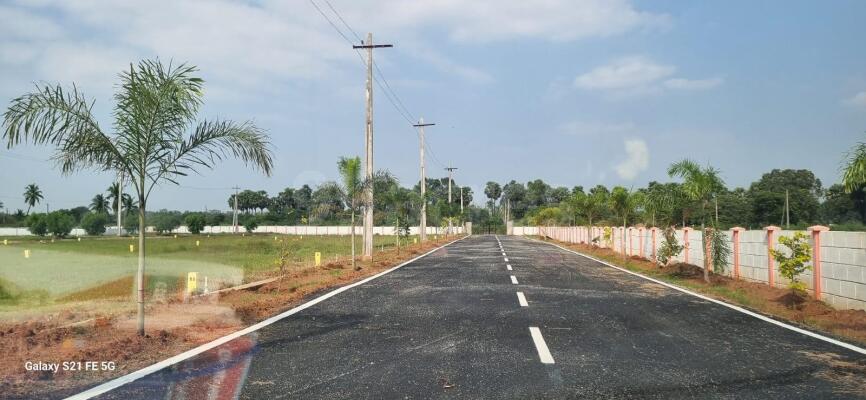 Residential land / Plot for sale in Atchutapuram Visakhapatnam - 200 Sq ...