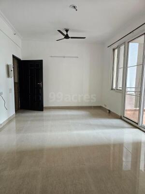 2 BHK Apartment / Flat for sale in RG Residency Sector 120 Noida - 1154 ...