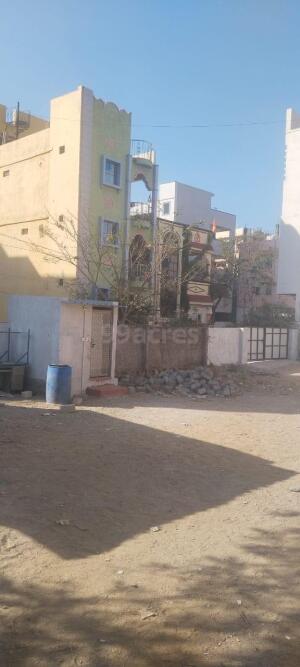 East Facing Plots in Suraram Colony Hyderabad - 1+ East Facing Land ...