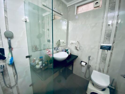 3 BHK Apartment / Flat for sale in N Block Saket RWA Saket South Delhi ...