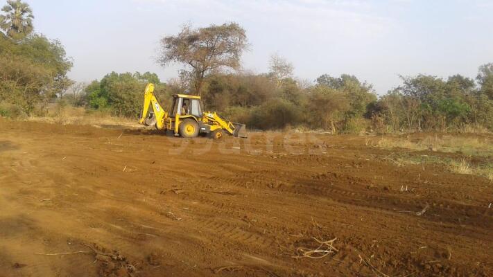 Residential land / Plot for sale in shelu Karjat - 11737108 Sq. Yard.