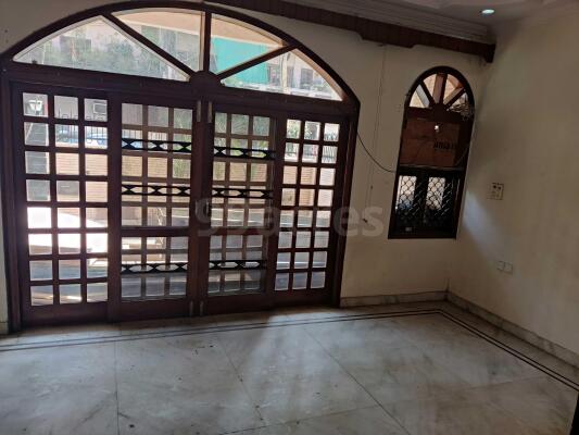 House in Delhi / NCR from 5 crores to 10 crores - 2500+ House for Sale ...