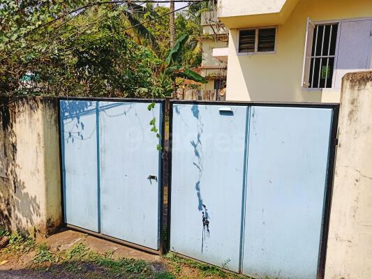 House in Manacaud Trivandrum from 2 crores to 3 crores - 2+ House for ...