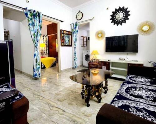 1 BHK Apartments / Flats for rent in Noida Between 5000 to 10000