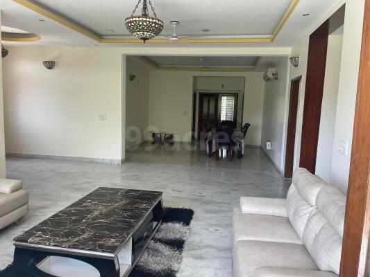 2+ Single room for rent in S Block Garden Estate Gurgaon