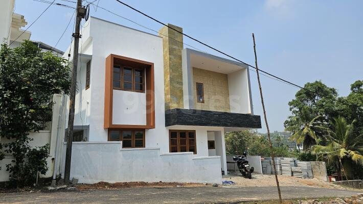 House for Sale in Edachira Kochi - 6+ House in Edachira Kochi