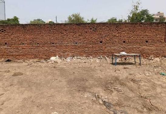 Residential land / Plot for sale in Sector 92 Noida - 358 Sq. Yard.