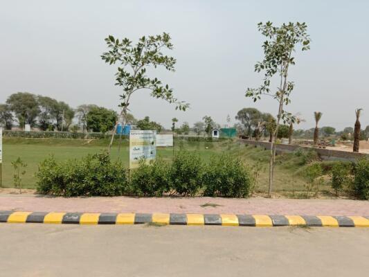 Residential land / Plot for sale in BPTP District 1 Sector 81 Faridabad ...