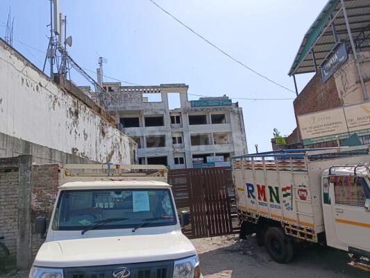 Hotel / Resort for sale in Saharanpur Road Dehradun - 21600 Sq. Ft.