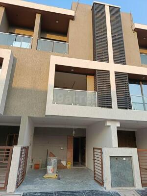 4 BHK House / Villa for sale in Shree Shilp Raj Residency Jahangirabad ...