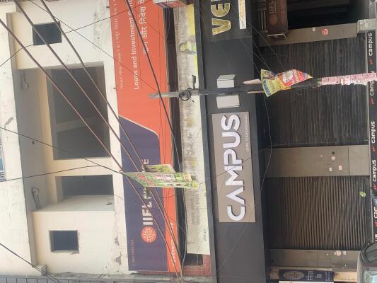 Showroom for rent in Acharya Niketan Mayur Vihar Phase 1 Delhi - 2400 ...