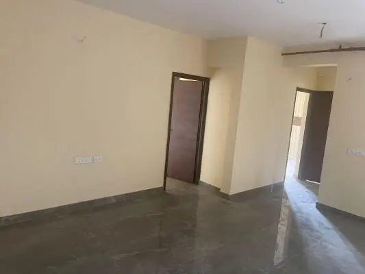Property for rent in in Krishna Vihar, Ghaziabad between 30000 to 50000.