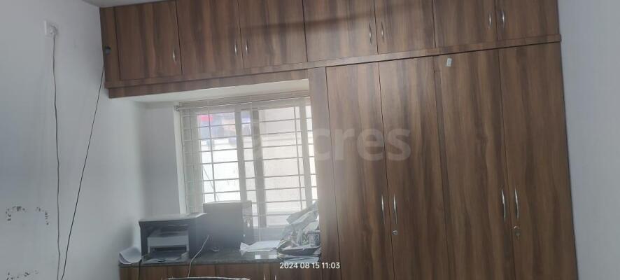 Ready to move Office Space in Matrusri Nagar Miyapur - 1500 Sq. Ft.