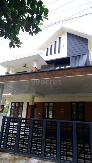 4 BHK House / Villa for sale in Infopark phase 2 Kochi - 1900 Sq. Ft.