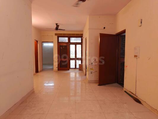 2 BHK Property in Mayur Vihar Phase 1, Delhi - 70+ Flats, Houses in ...