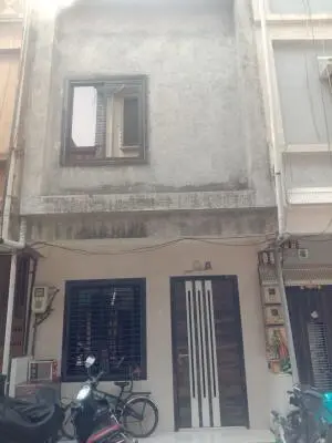 House for Sale in Majura Gate Surat - 1+ House in Majura Gate Surat