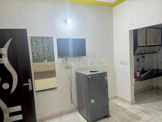 1 RK Flat Flats for rent in U Block DLF Phase 3 Gurgaon - 200 Sq. Ft ...