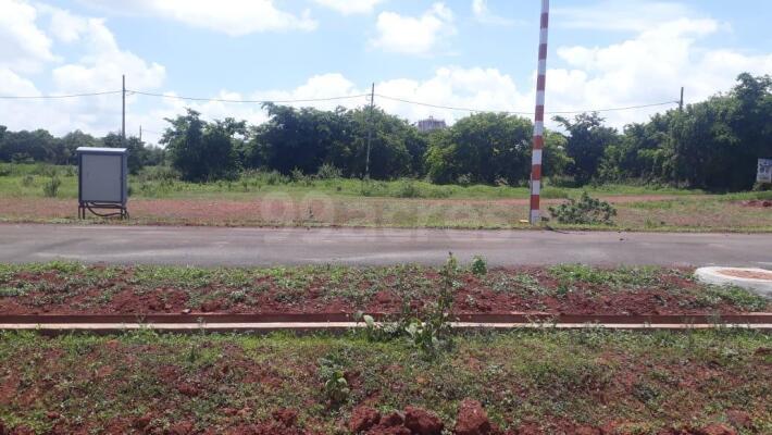 Residential land / Plot for sale in Navanagar Hubli - 167 Sq. Yard.