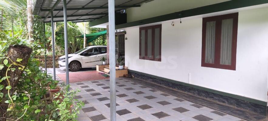 Resale House in Pavangad Calicut - 2+ Properties