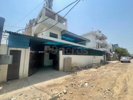 Factory for sale in Sahibabad Industrial Area Site 4, Ghaziabad