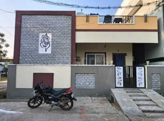 2 BHK House / Villa for sale in Rama Rao Peta Kakinada - 120 Sq. Ft.