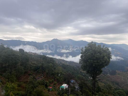 Residential land / Plot for sale in Gumkhal Lansdowne - 238 Sq. Yard.