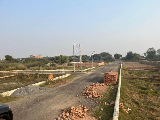 Residential land / Plot for sale in Ansal Golf City Amar Shaheed Path ...