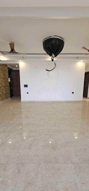 4 BHK Apartment / Flat for sale in Metro Suites Glitz Sector 2C ...