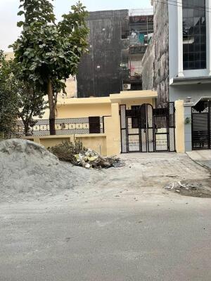 East Facing Plots in Block C Delta 1, Greater Noida - East Facing Land ...
