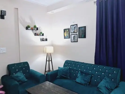 Property for rent in in Sector 16B, Greater Noida between 30000 to 50000.