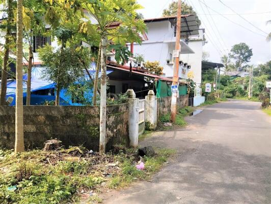 Plots for sale in Manjeri Malappuram - 8+ Residential Land / Plots in ...