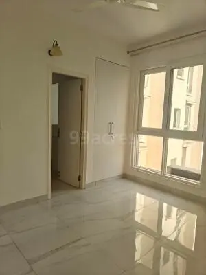 Flats for rent in DLF Regency Park 2, DLF Phase 4 Gurgaon