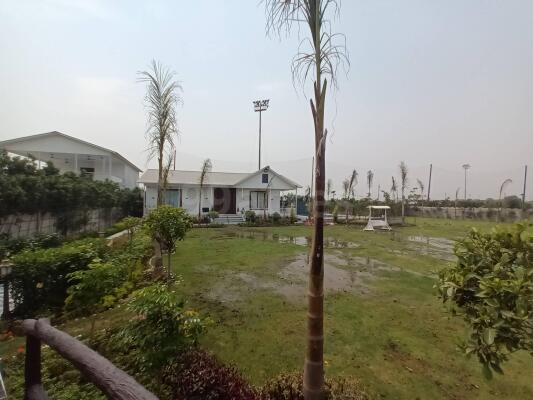 4 BHK Farm house for sale in Dkrrish Green Beauty Farms Sector 135 Noida - 9072 Sq. Ft.
