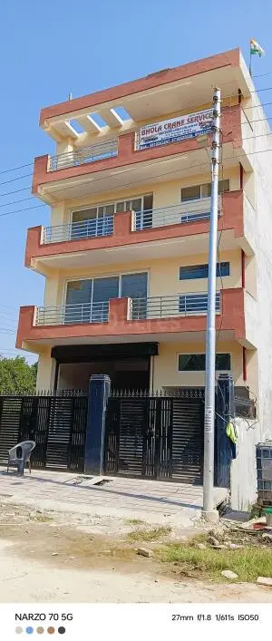 House for Sale in Sector 72, Noida - 20+ House in Sector 72, Noida