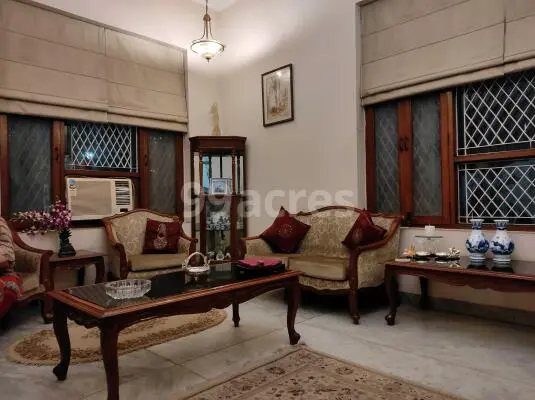 House for Sale in Block D Sector 27, Noida - 5+ House in Block D Sector ...