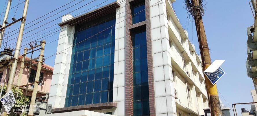 Factory for rent in Site 5 Greater Noida - 15000 Sq. Ft.