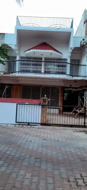 Row House in Surat - Row House for sale in Surat