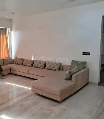 Flats for rent in Straft Luxuria, Navrangpura Ahmedabad